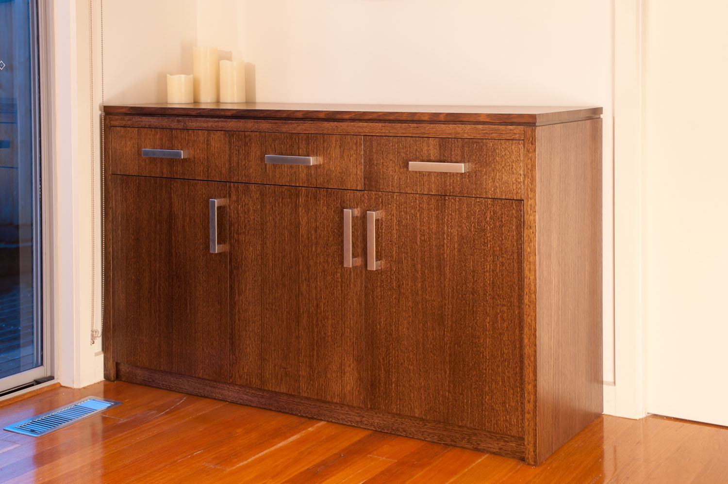 Custom Made Living Furniture | Buffets, Wine Racks & Tables